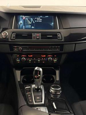 Pelēks BMW 525 2014 Marijampole, ar dzinēja tilpumu 2.00 L un nobraukumu 301 tūkst. km par 9999 €, foto 17 vietnē AUTOMOTO.COM.LV