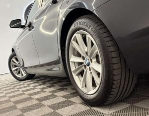Pelēks BMW 525 2014 Marijampole, ar dzinēja tilpumu 2.00 L un nobraukumu 301 tūkst. km par 9999 €, foto 21 vietnē AUTOMOTO.COM.LV