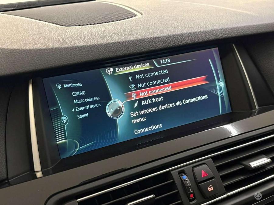 Grey BMW 525 2014 in Marijampole, with an engine capacity of 2.00 L and mileage of 301 thousand km for 8850 €, photo 5 on AUTOMOTO.COM.LV