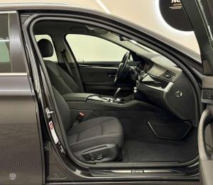 Grey BMW 525 2014 in Marijampole, with an engine capacity of 2.00 L and mileage of 301 thousand km for 8850 €, photo 17 on AUTOMOTO.COM.LV