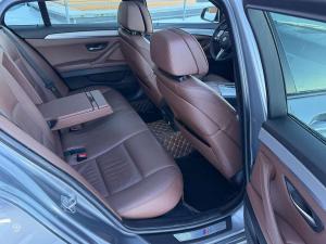 Grey BMW 525 2015 in Vilnius, with an engine capacity of 2.00 L and mileage of 229 thousand km for 10995 €, photo 21 on AUTOMOTO.COM.LV