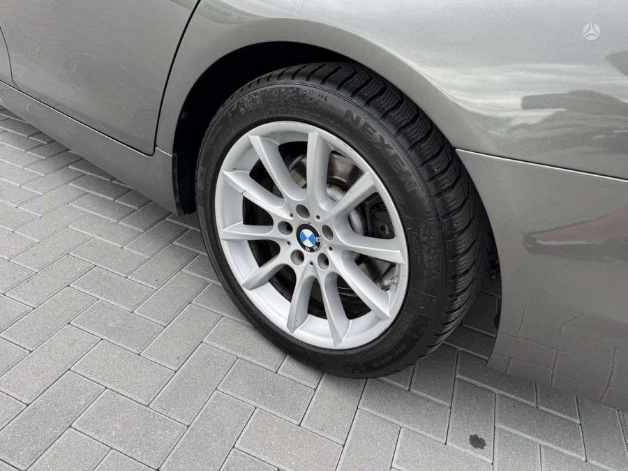 Pelēks BMW 525 2015 Telšiai, ar dzinēja tilpumu 2.00 L un nobraukumu 257 tūkst. km par 8800 €, foto 14 vietnē AUTOMOTO.COM.LV