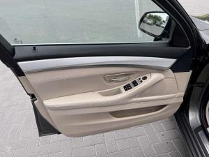 Pelēks BMW 525 2015 Telšiai, ar dzinēja tilpumu 2.00 L un nobraukumu 257 tūkst. km par 8800 €, foto 18 vietnē AUTOMOTO.COM.LV
