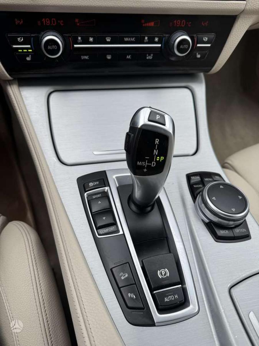 Pelēks BMW 525 2015 Telšiai, ar dzinēja tilpumu 2.00 L un nobraukumu 257 tūkst. km par 8800 €, foto 26 vietnē AUTOMOTO.COM.LV