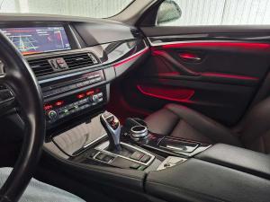 Grey BMW 525 2015 in Vilnius, with an engine capacity of 2.00 L and mileage of 250 thousand km for 11500 €, photo 17 on AUTOMOTO.COM.LV