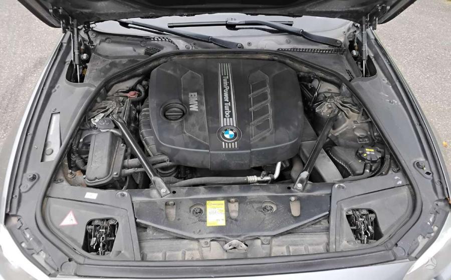 Grey BMW 525 2015 in Vilnius, with an engine capacity of 2.00 L and mileage of 250 thousand km for 11500 €, photo 22 on AUTOMOTO.COM.LV