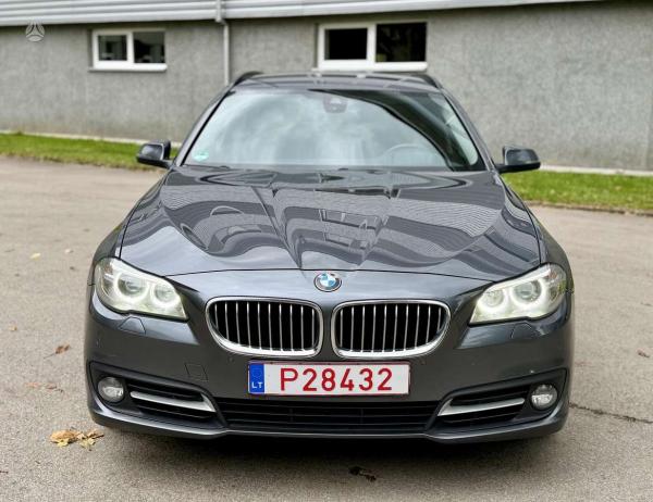 Grey BMW 525 2015 in Vilnius, with an engine capacity of 2.00 L and mileage of 313 thousand km for 8950 €, photo 7 on AUTOMOTO.COM.LV