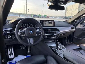 Pelēks BMW 525 2018 Viļņa, ar dzinēja tilpumu 2.00 L un nobraukumu 208 tūkst. km par 18900 €, foto 39 vietnē AUTOMOTO.COM.LV