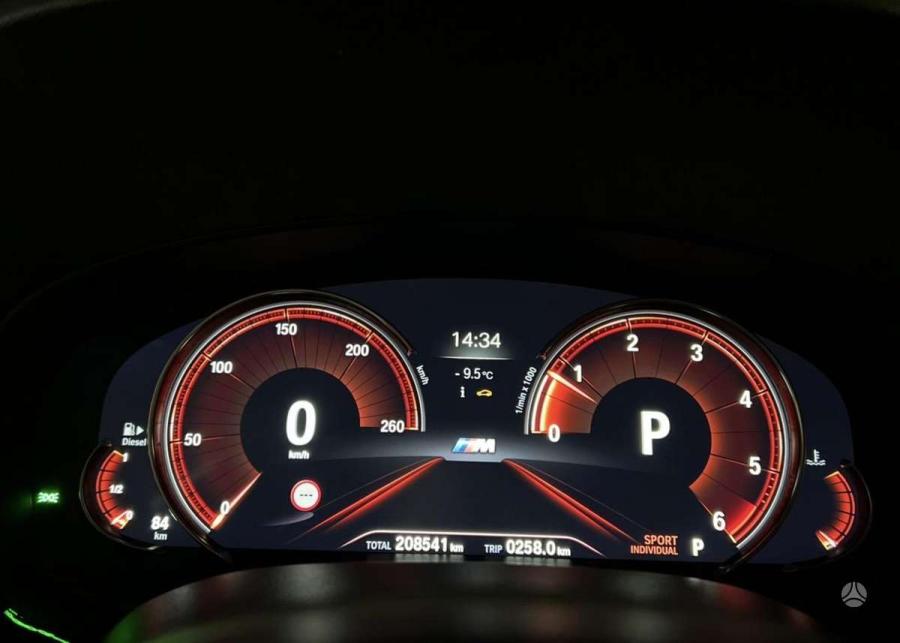 Grey BMW 525 2018 in Vilnius, with an engine capacity of 2.00 L and mileage of 200 thousand km for 16800 €, photo 47 on AUTOMOTO.COM.LV