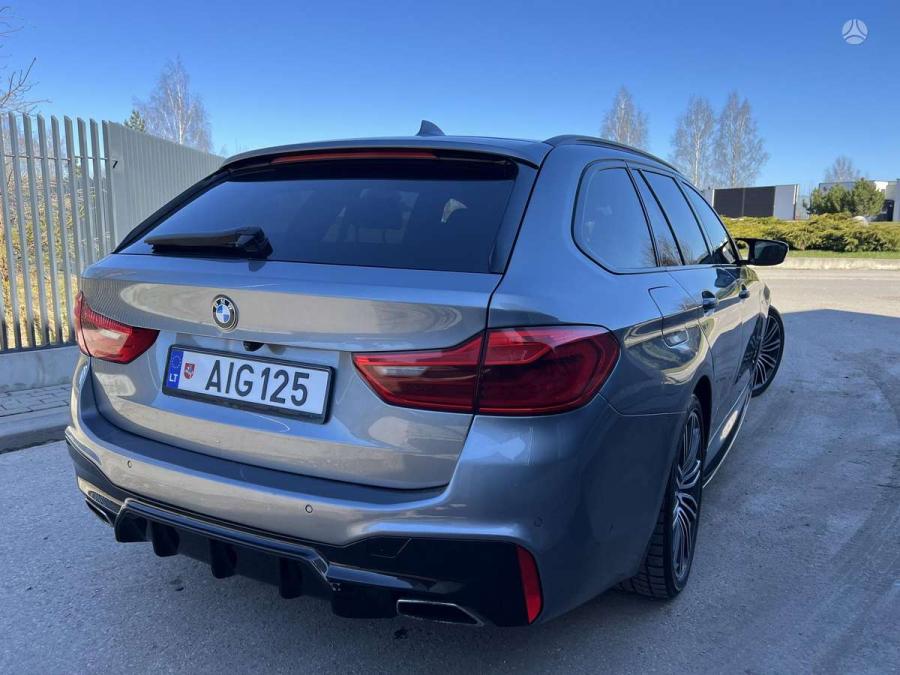 Grey BMW 525 2018 in Vilnius, with an engine capacity of 2.00 L and mileage of 210 thousand km for 16600 €, photo 11 on AUTOMOTO.COM.LV