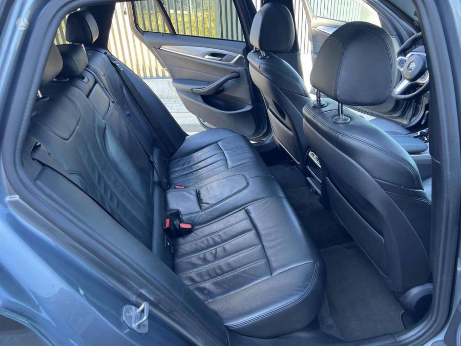 Grey BMW 525 2018 in Vilnius, with an engine capacity of 2.00 L and mileage of 210 thousand km for 16600 €, photo 28 on AUTOMOTO.COM.LV