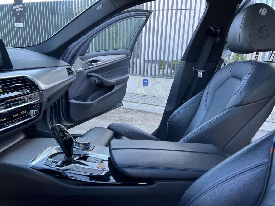 Grey BMW 525 2018 in Vilnius, with an engine capacity of 2.00 L and mileage of 210 thousand km for 16600 €, photo 43 on AUTOMOTO.COM.LV