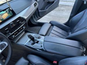 Grey BMW 525 2018 in Vilnius, with an engine capacity of 2.00 L and mileage of 210 thousand km for 16600 €, photo 44 on AUTOMOTO.COM.LV