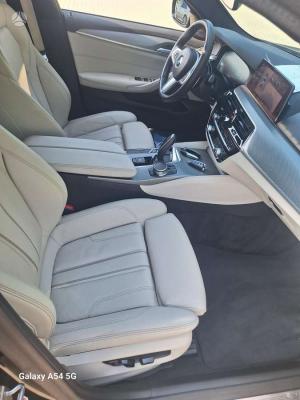 Grey BMW 525 2018 in Kaunas, with an engine capacity of 2.00 L and mileage of 176 thousand km for 18999 €, photo 14 on AUTOMOTO.COM.LV