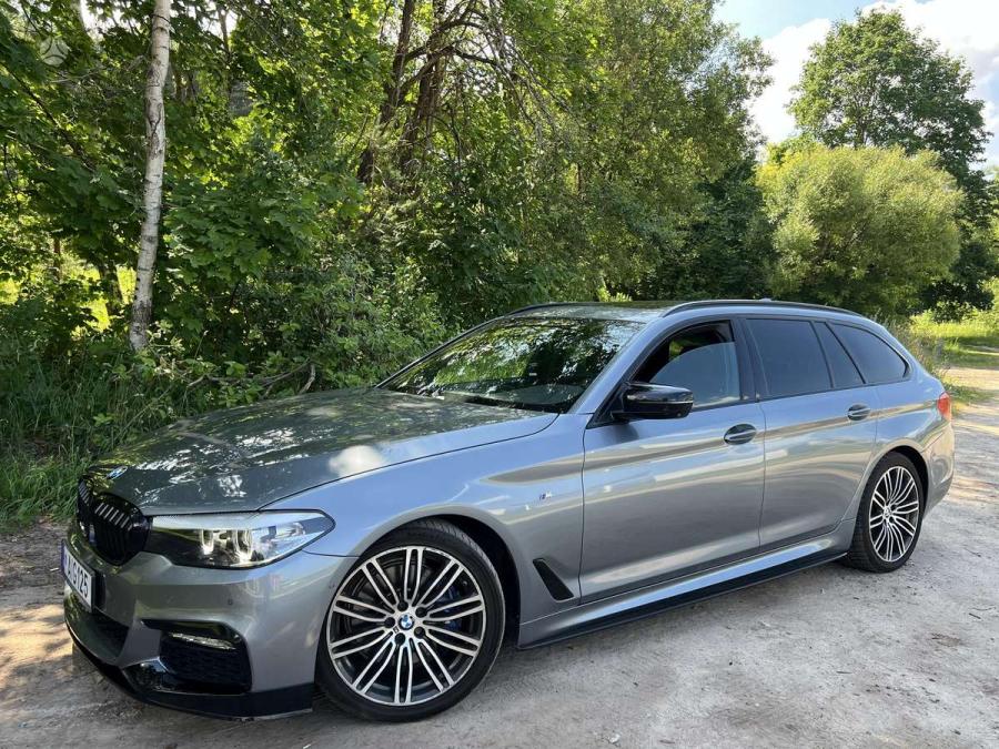 Grey BMW 525 2018 in Vilnius, with an engine capacity of 2.00 L and mileage of 211 thousand km for 16600 €, photo 12 on AUTOMOTO.COM.LV