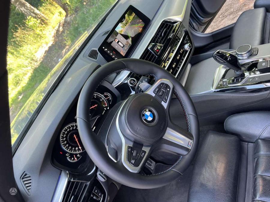 Grey BMW 525 2018 in Vilnius, with an engine capacity of 2.00 L and mileage of 211 thousand km for 16600 €, photo 30 on AUTOMOTO.COM.LV