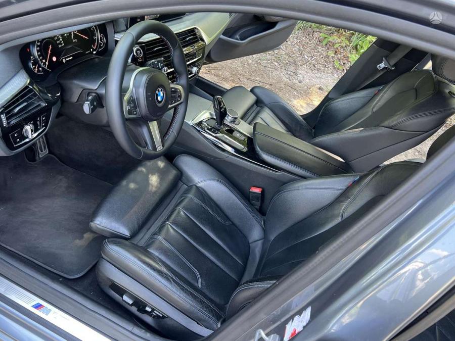 Grey BMW 525 2018 in Vilnius, with an engine capacity of 2.00 L and mileage of 211 thousand km for 16600 €, photo 39 on AUTOMOTO.COM.LV