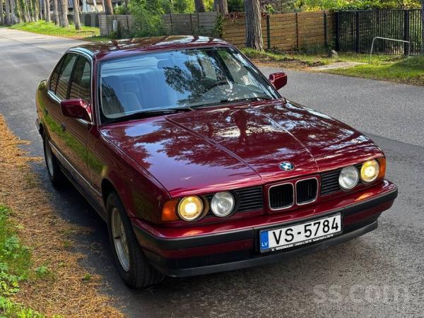 Красный БМВ 525 1991 в Рига, объемом двигателя 2.50 л и пробегом 185 тыс. км за 7200 €, фото 1 на AUTOMOTO.COM.LV