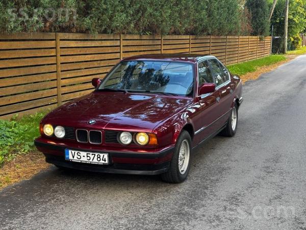 Красный БМВ 525 1991 в Рига, объемом двигателя 2.50 л и пробегом 185 тыс. км за 7200 €, фото 4 на AUTOMOTO.COM.LV