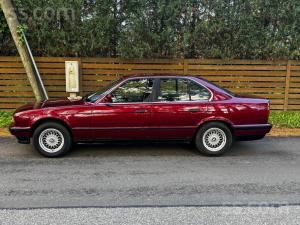 Red BMW 525 1991 in Riga, with an engine capacity of 2.50 L and mileage of 185 thousand km for 7200 €, photo 5 on AUTOMOTO.COM.LV