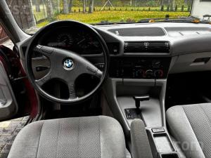Red BMW 525 1991 in Riga, with an engine capacity of 2.50 L and mileage of 185 thousand km for 7200 €, photo 13 on AUTOMOTO.COM.LV