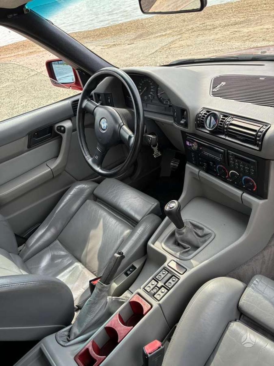 Sarkans BMW 525 1992 Palanga, ar dzinēja tilpumu 2.50 L un nobraukumu 171 tūkst. km par 8800 €, foto 27 vietnē AUTOMOTO.COM.LV
