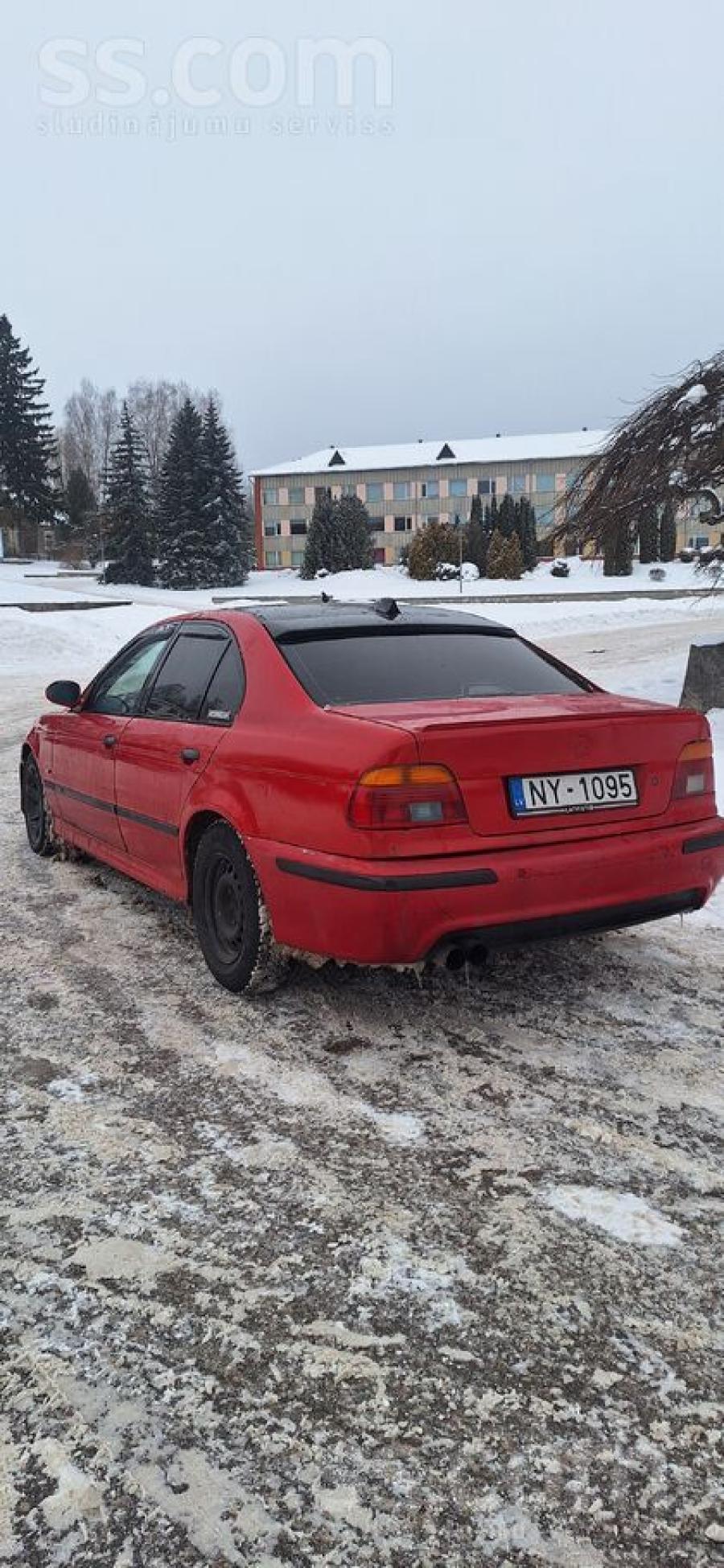 Sarkans BMW 525 2001 Aizkraukle, ar dzinēja tilpumu 2.50 L un nobraukumu 283 tūkst. km par 2800 €, foto 1 vietnē AUTOMOTO.COM.LV