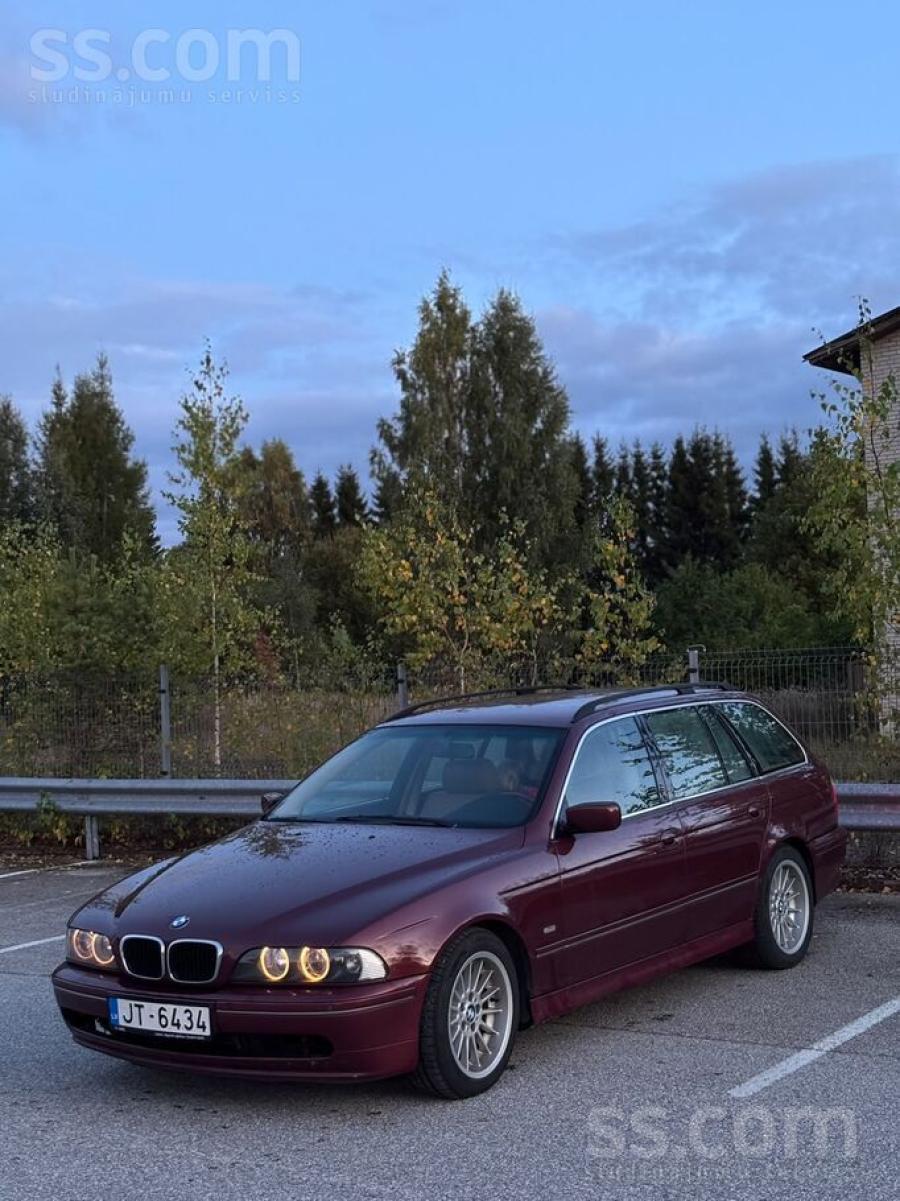 Sarkans BMW 525 2003 Valka, ar dzinēja tilpumu 2.50 L un nobraukumu 370 tūkst. km par 2000 €, foto 1 vietnē AUTOMOTO.COM.LV