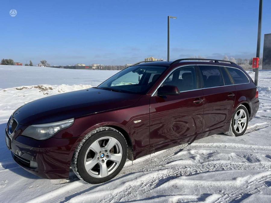 Sarkans BMW 525 2009 Alīta, ar dzinēja tilpumu 2.99 L un nobraukumu 341 tūkst. km par 3950 €, foto 7 vietnē AUTOMOTO.COM.LV