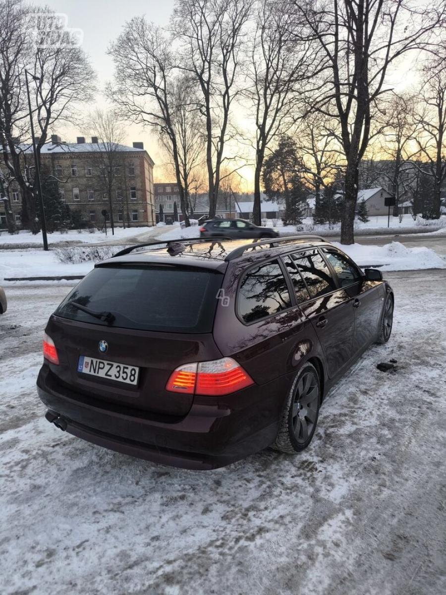 Sarkans BMW 525 2009 Alīta, ar dzinēja tilpumu 2.90 L un nobraukumu 433 tūkst. km par 4500 €, foto 3 vietnē AUTOMOTO.COM.LV