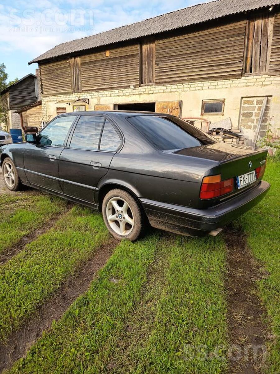 BMW 525 1992 Gulbene, ar dzinēja tilpumu 2.50 L un nobraukumu 258 tūkst. km par 5000 €, foto 5 vietnē AUTOMOTO.COM.LV