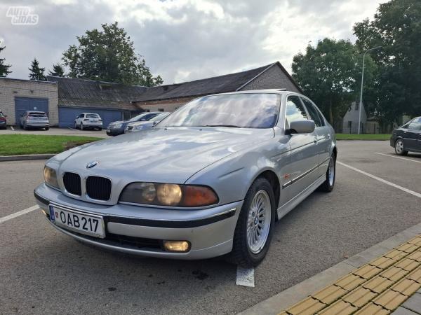 BMW 525 1997 in Ariogala, with an engine capacity of 2.50 L and mileage of 400 thousand km for 1350 €, photo 1 on AUTOMOTO.COM.LV