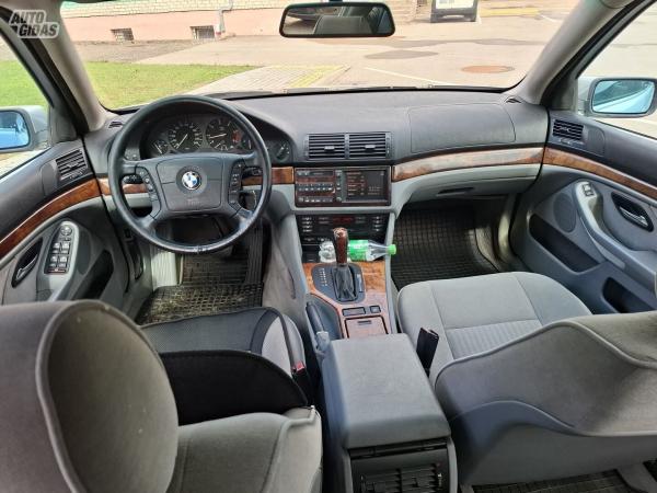 BMW 525 1997 in Ariogala, with an engine capacity of 2.50 L and mileage of 400 thousand km for 1350 €, photo 2 on AUTOMOTO.COM.LV