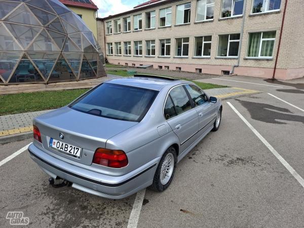BMW 525 1997 in Ariogala, with an engine capacity of 2.50 L and mileage of 400 thousand km for 1350 €, photo 8 on AUTOMOTO.COM.LV