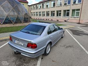 BMW 525 1997 in Ariogala, with an engine capacity of 2.50 L and mileage of 400 thousand km for 1350 €, photo 9 on AUTOMOTO.COM.LV