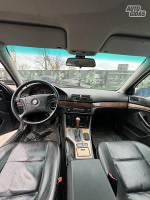 BMW 525 1998 Kauņa, ar dzinēja tilpumu 2.50 L un nobraukumu 300 tūkst. km par 1150 €, foto 6 vietnē AUTOMOTO.COM.LV
