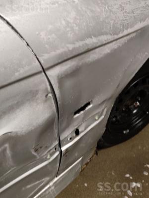 BMW 525 1998 in Riga, with an engine capacity of 2.50 L and mileage of 384 thousand km for 800 €, photo 5 on AUTOMOTO.COM.LV