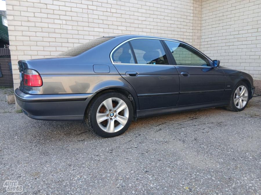 BMW 525 1998 Klaipėda, ar dzinēja tilpumu 2.50 L un nobraukumu 361 tūkst. km par 1000 €, foto 4 vietnē AUTOMOTO.COM.LV