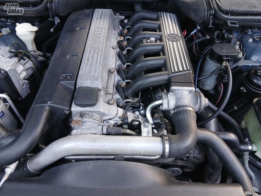 BMW 525 1998 Klaipėda, ar dzinēja tilpumu 2.50 L un nobraukumu 361 tūkst. km par 1000 €, foto 16 vietnē AUTOMOTO.COM.LV