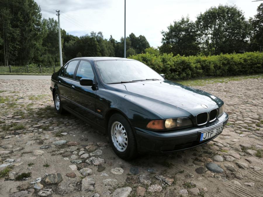 БМВ 525 1998 в Тельшяй, объемом двигателя 2.50 л и пробегом 340 тыс. км за 1100 €, фото 6 на AUTOMOTO.COM.LV