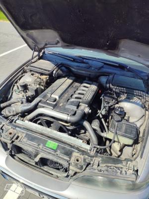 BMW 525 2000 in Kaunas, with an engine capacity of 2.50 L and mileage of 300 thousand km for 990 €, photo 8 on AUTOMOTO.COM.LV