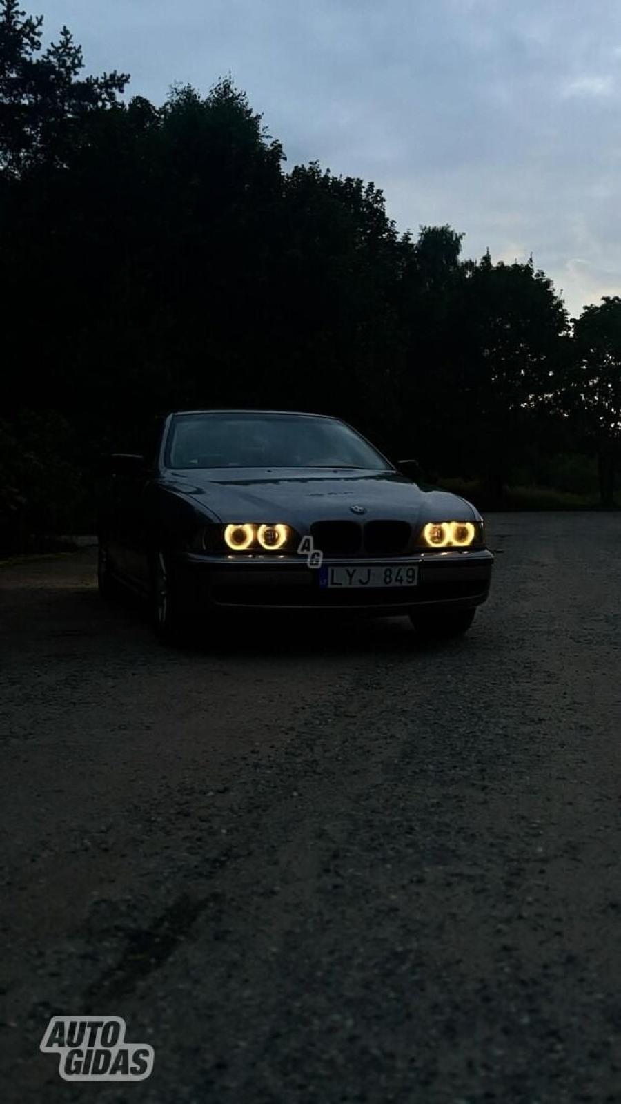 BMW 525 2000 in Vilnius, with an engine capacity of 2.50 L and mileage of 400 thousand km for 999 €, photo 10 on AUTOMOTO.COM.LV