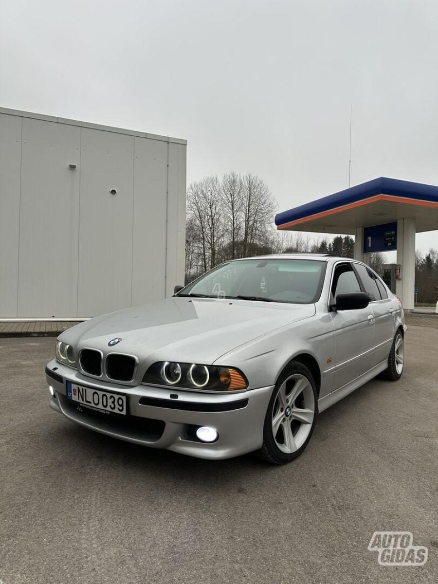 BMW 525 2001 Utena, ar dzinēja tilpumu 2.50 L un nobraukumu 311 tūkst. km par 2600 €, foto 2 vietnē AUTOMOTO.COM.LV