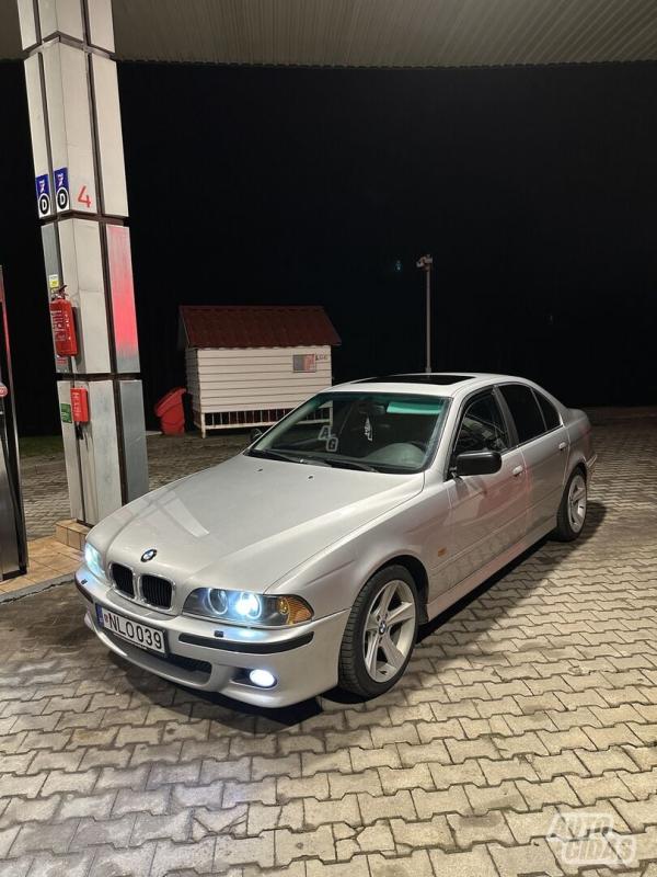 BMW 525 2001 in Utena, with an engine capacity of 2.50 L and mileage of 311 thousand km for 2600 €, photo 5 on AUTOMOTO.COM.LV
