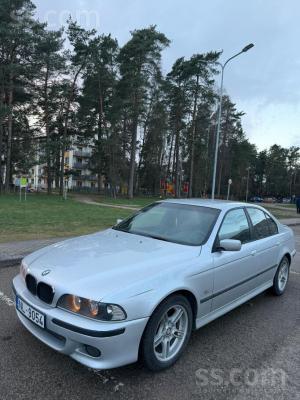 BMW 525 2001 Aizkraukle, ar dzinēja tilpumu 2.50 L un nobraukumu 346 tūkst. km par 2500 €, foto  vietnē AUTOMOTO.COM.LV