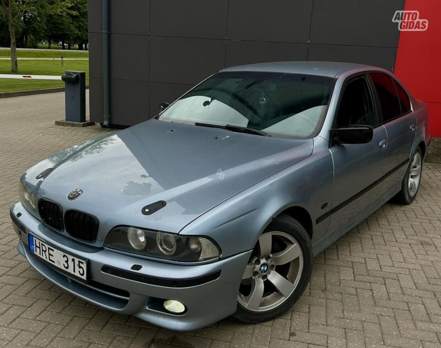 BMW 525 2001 Kauņa, ar dzinēja tilpumu 2.50 L un nobraukumu 444 tūkst. km par 1650 €, foto 1 vietnē AUTOMOTO.COM.LV