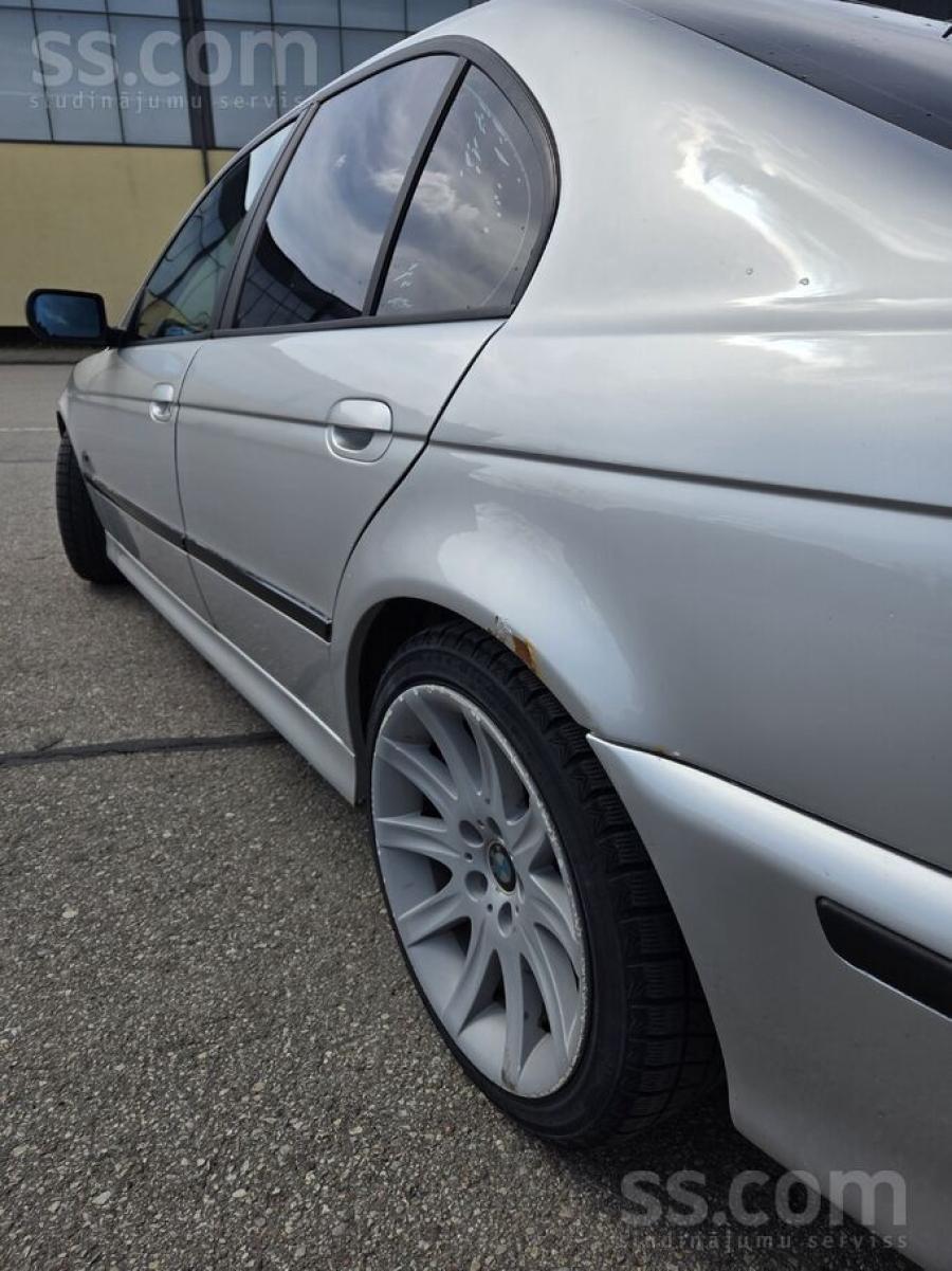 BMW 525 2001 Talsi, ar dzinēja tilpumu 2.50 L un nobraukumu 525 tūkst. km par 1800 €, foto 6 vietnē AUTOMOTO.COM.LV
