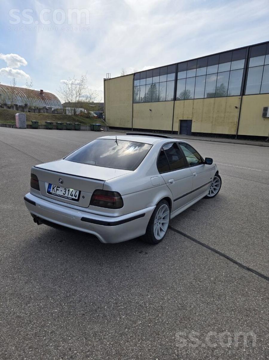 BMW 525 2001 Talsi, ar dzinēja tilpumu 2.50 L un nobraukumu 525 tūkst. km par 1800 €, foto 8 vietnē AUTOMOTO.COM.LV