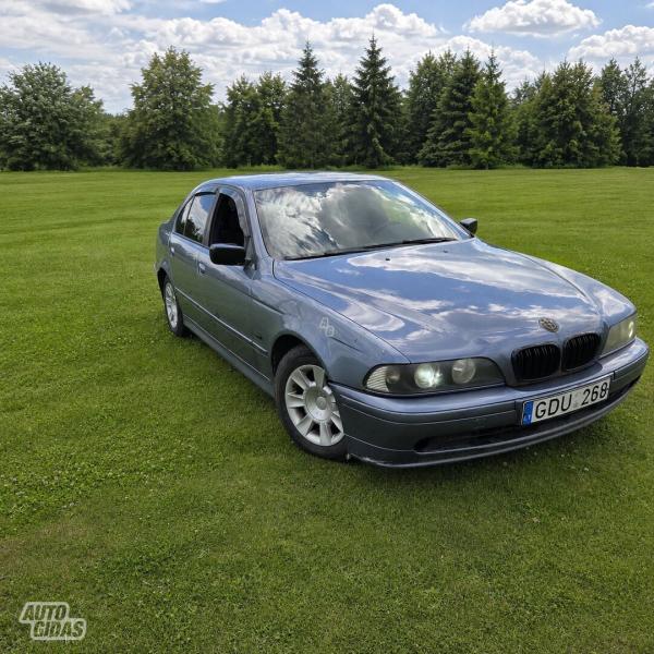BMW 525 2001 in Sirvintos, with an engine capacity of 2.50 L and mileage of 364 thousand km for 1500 €, photo 2 on AUTOMOTO.COM.LV