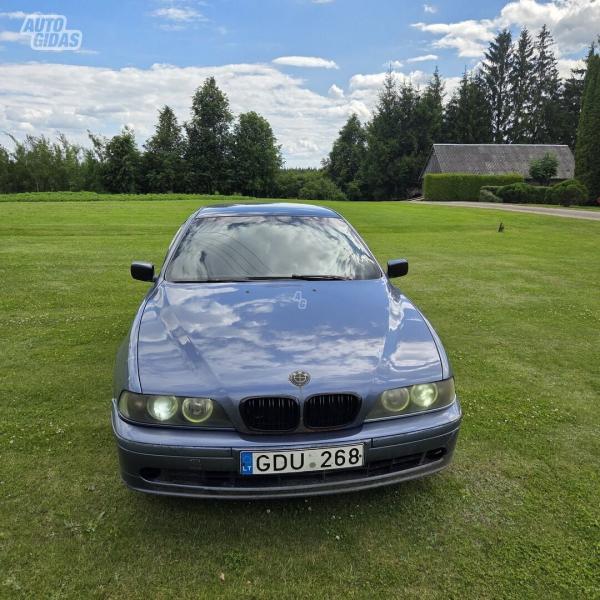BMW 525 2001 in Sirvintos, with an engine capacity of 2.50 L and mileage of 364 thousand km for 1500 €, photo 4 on AUTOMOTO.COM.LV